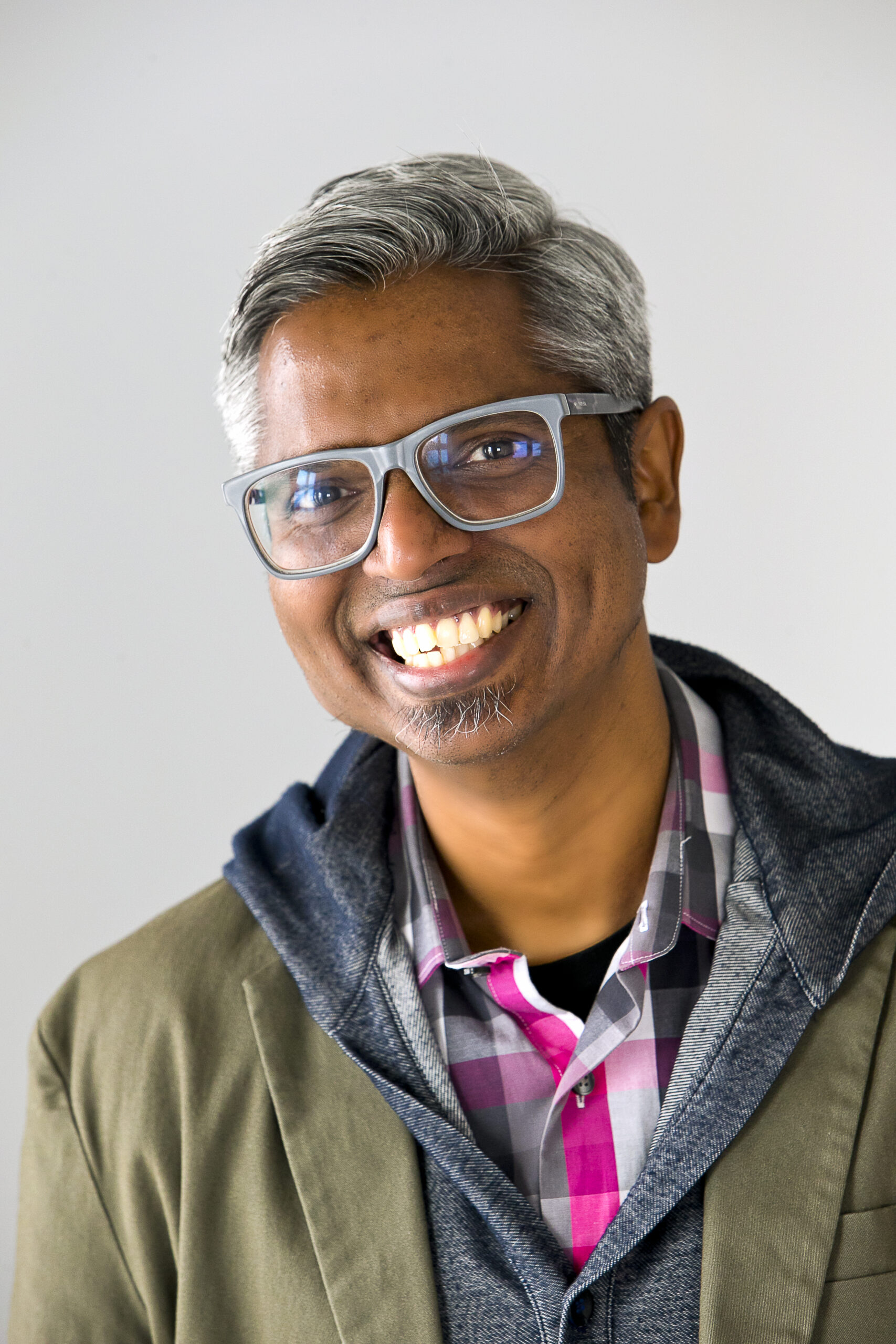 Reading: Ryan Rivas, Brooke Harless Macmillan, Arvin Ramgoolam, and ...